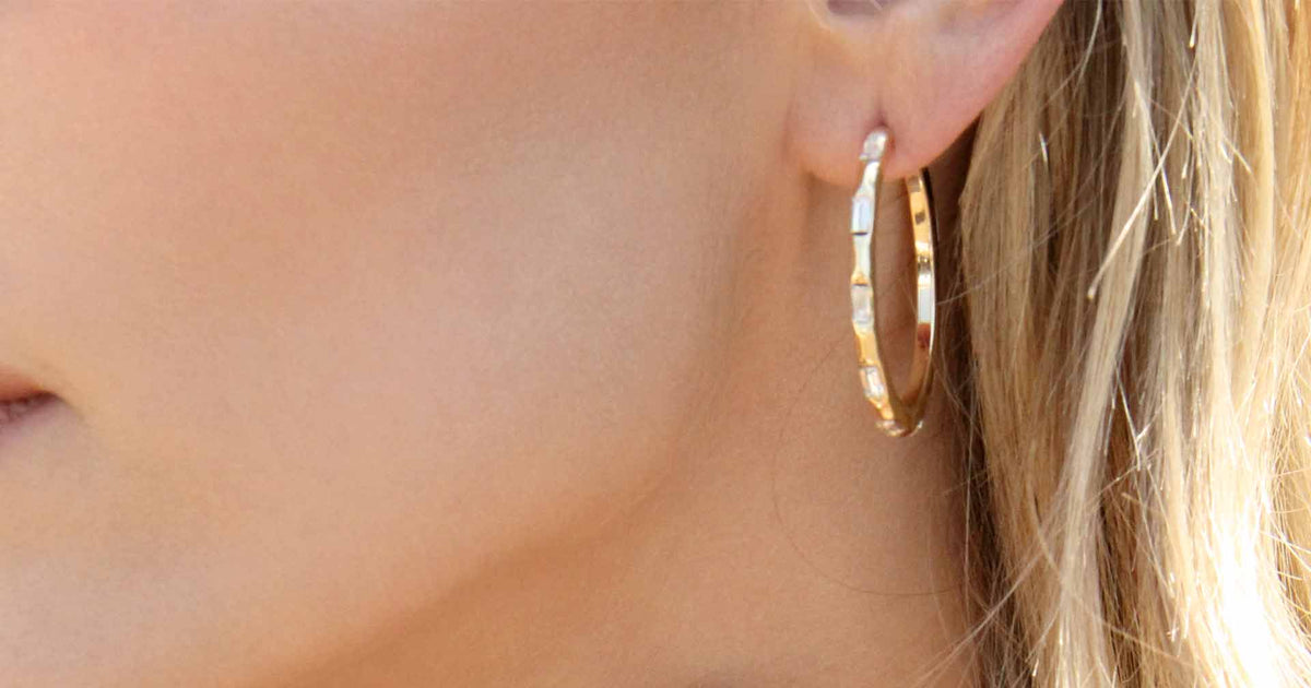 Small Bits of Bling Crystal Ring Set & Boston Proper